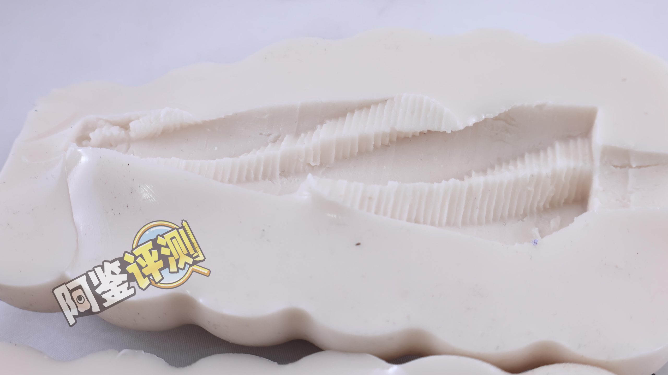 キテルキテル——“遗迹守卫Zero White Lv0”评测！如水般脂软感的慢玩，评价竟如此两极分化？ – 阿鉴评测